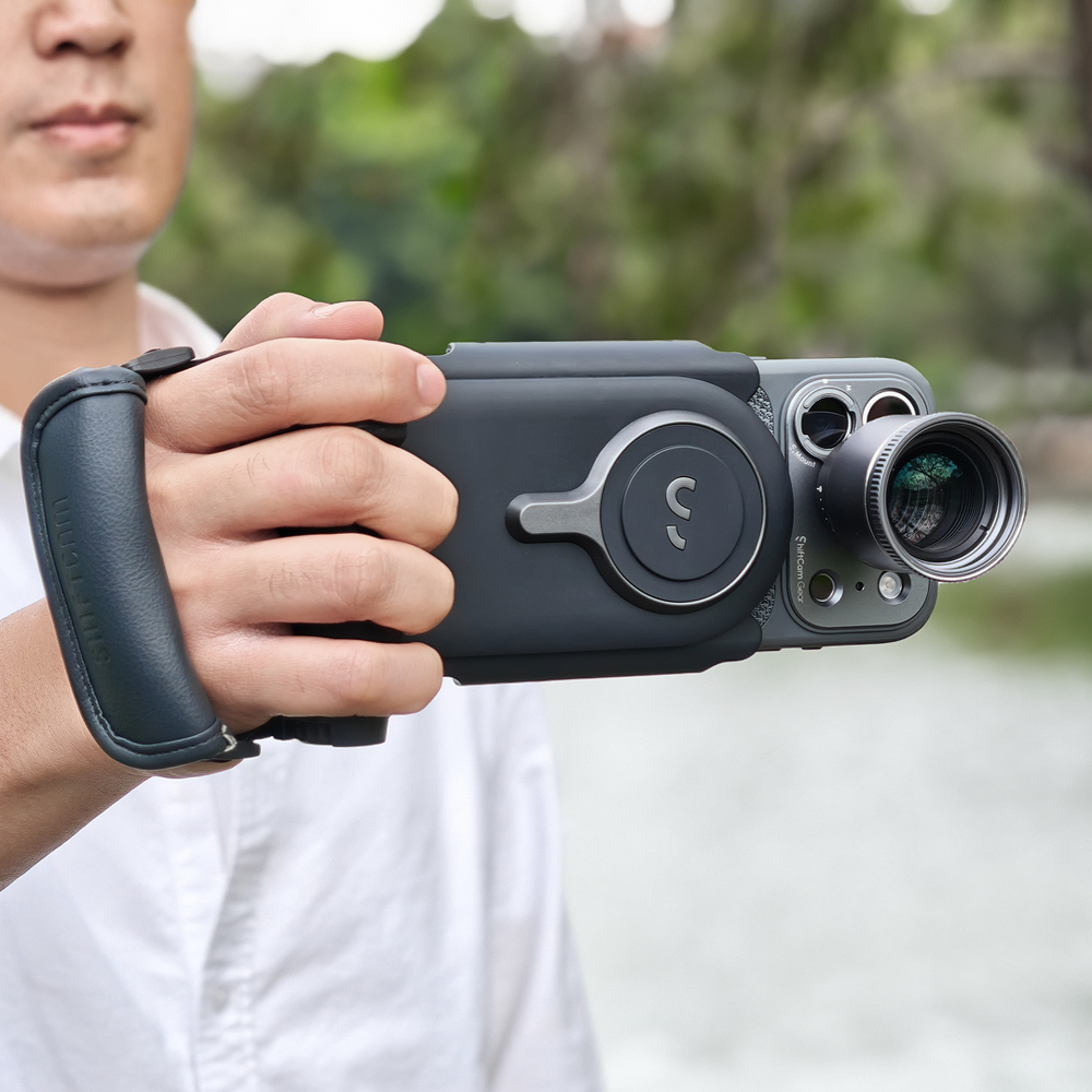 ProGrip Super Zoom Kit** – ShiftCam Gear